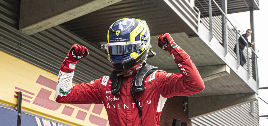 Bearman Bolts into F2 for the 2023 season | Aventum Group